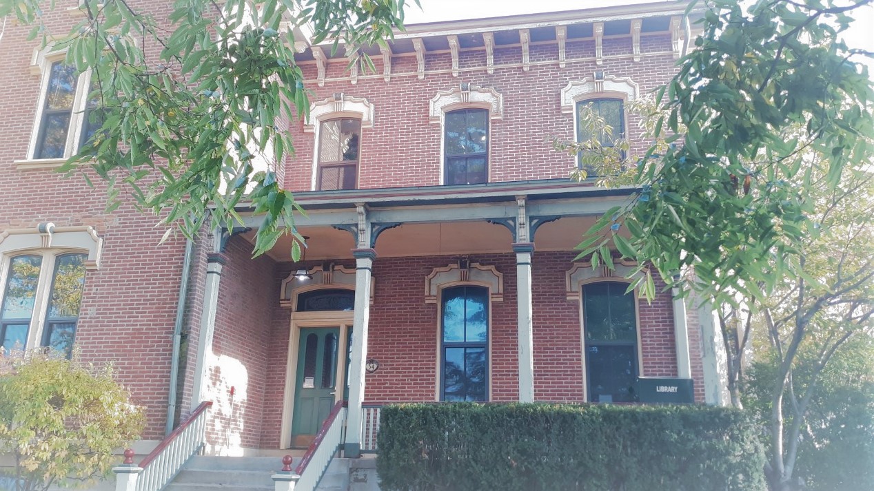 Architecture of Bayne Library – Andrew Bayne Memorial Library